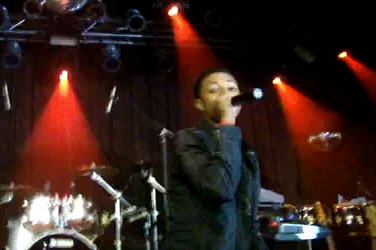 Diggy Simmons Performs "Flow Stoopid" Before His Screaming Fans | VladTV