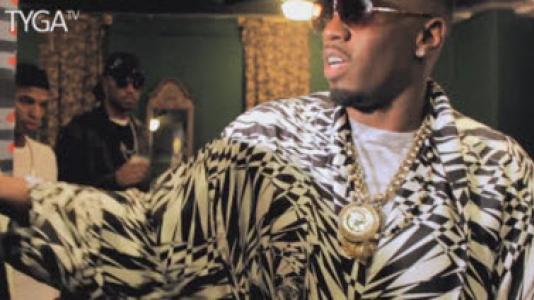 Tyga Buys Diddy $10K Custom Versace Robe! | VladTV