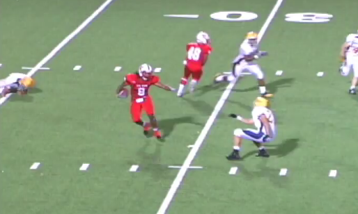 Last Second Punt Return Lateral Turns Into Win!