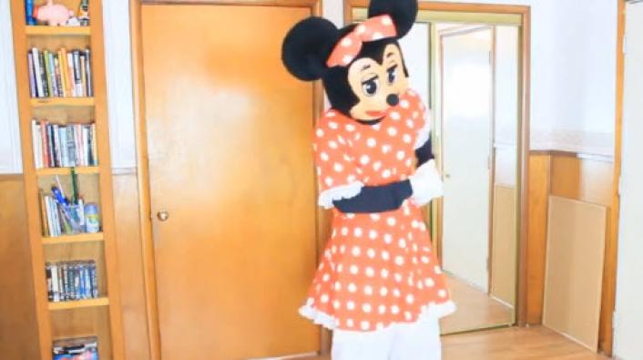 Minnie Mouse Starts Dancing to Bands a Make Her Dance! | VladTV