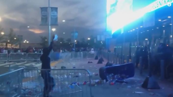 Riots Erupt After Police Use Tear Gas on Summer Jam Crowd | VladTV
