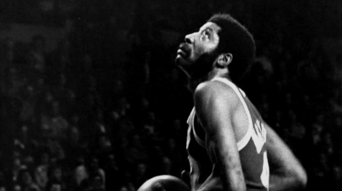 NBA Legend Connie "The Hawk" Hawkins Passes Away at 75