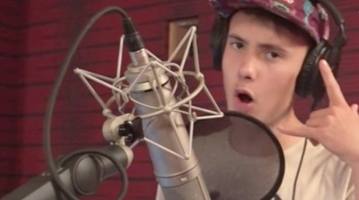 Rapper Quadeca Shows 20 Different Rappers' Styles in 4-Minutes | VladTV